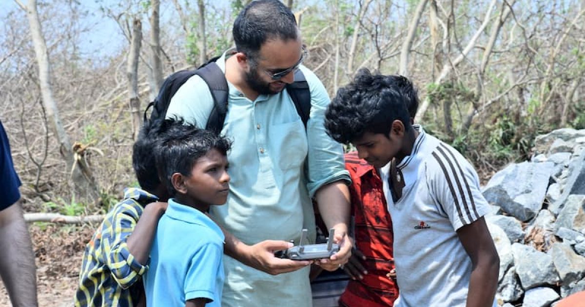 India Flying Labs Teaches Youth About Drones During the… | Flying Labs